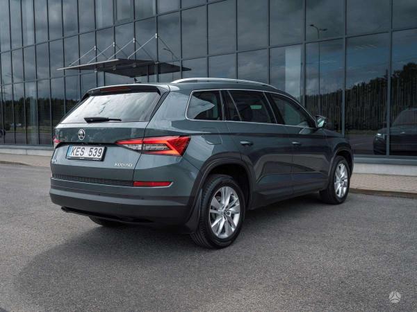 Серый Шкода Kodiaq 2018 в Вильнюс, объемом двигателя 1.40 л и пробегом 138 тыс. км за 17700 €, фото 5 на AUTOMOTO.COM.LV