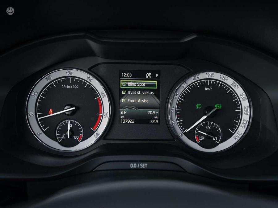 Серый Шкода Kodiaq 2018 в Вильнюс, объемом двигателя 1.40 л и пробегом 138 тыс. км за 17700 €, фото 21 на AUTOMOTO.COM.LV