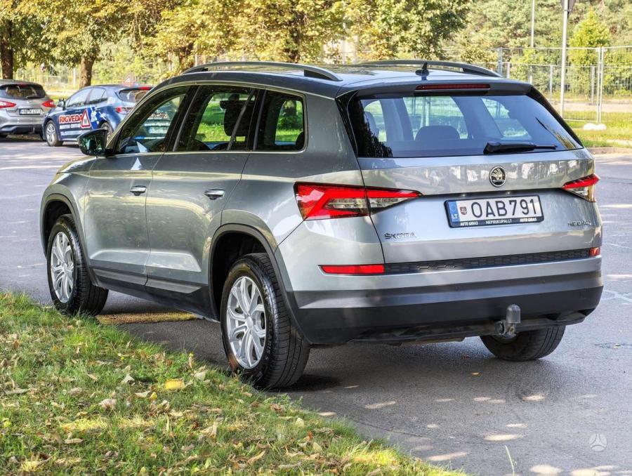 Серый Шкода Kodiaq 2018 в Вильнюс, объемом двигателя 1.97 л и пробегом 161 тыс. км за 21000 €, фото 5 на AUTOMOTO.COM.LV