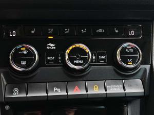 Серый Шкода Kodiaq 2018 в Вильнюс, объемом двигателя 1.97 л и пробегом 161 тыс. км за 21000 €, фото 19 на AUTOMOTO.COM.LV