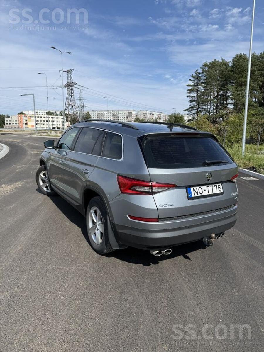 Pelēks Skoda Kodiaq 2018 Rīga, ar dzinēja tilpumu 2.00 L un nobraukumu 162 tūkst. km par 20600 €, foto 7 vietnē AUTOMOTO.COM.LV