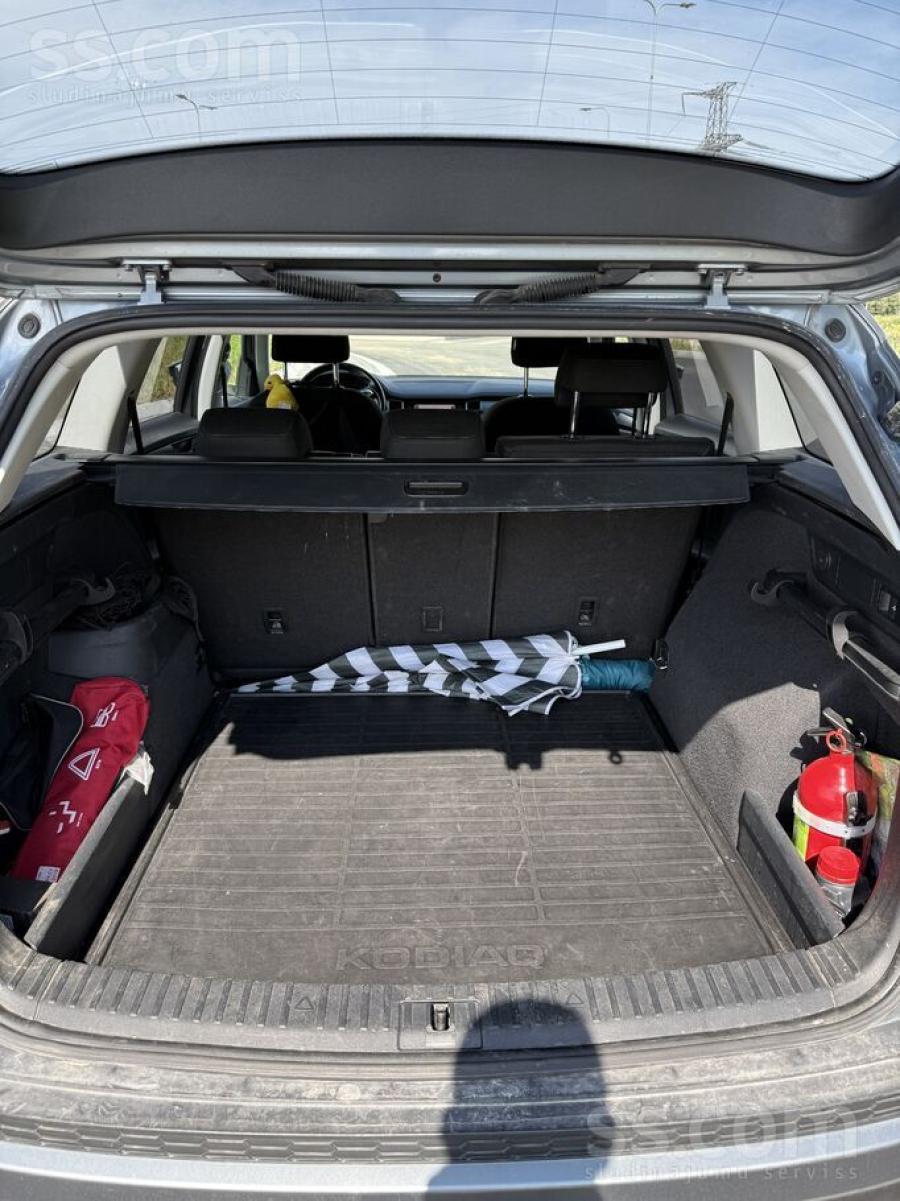 Pelēks Skoda Kodiaq 2018 Rīga, ar dzinēja tilpumu 2.00 L un nobraukumu 162 tūkst. km par 20600 €, foto 8 vietnē AUTOMOTO.COM.LV