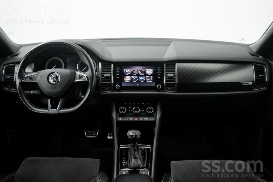 Grey Skoda Kodiaq 2018 in Tallinn, with an engine capacity of 2.00 L and mileage of 151 thousand km for 22899 €, photo 3 on AUTOMOTO.COM.LV