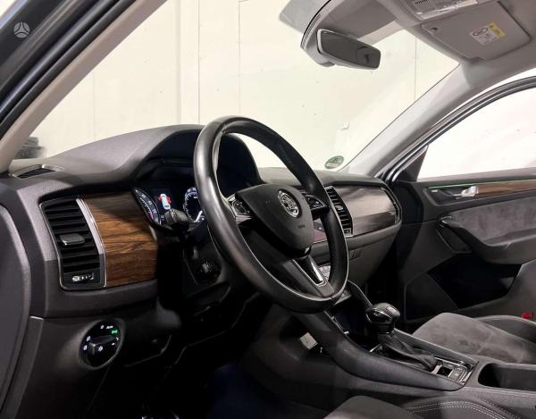 Skoda Kodiaq 2018 KlaipÄda vietnÄ PelÄks Skoda Kodiaq 2018 KlaipÄda, ar dzinÄja tilpumu 1.97 L un nobraukumu 295 tÅ«kst. km par 17900 ā¬, foto 9 vietnÄ AUTOMOTO.COM.LV