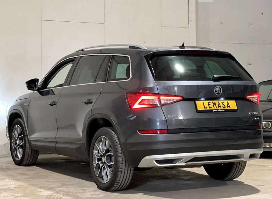 Серый Шкода Kodiaq 2018 в Клайпеда, объемом двигателя 1.97 л и пробегом 295 тыс. км за 17900 €, фото 28 на AUTOMOTO.COM.LV