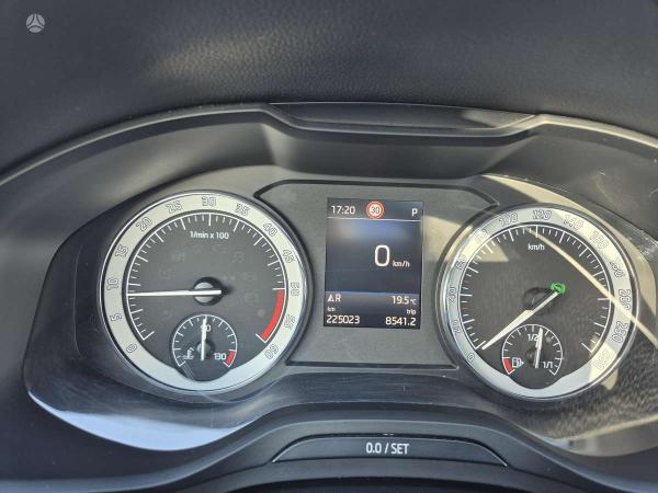 Grey Skoda Kodiaq 2018 in Vilnius, with an engine capacity of 2.00 L and mileage of 225 thousand km for 16700 €, photo 9 on AUTOMOTO.COM.LV