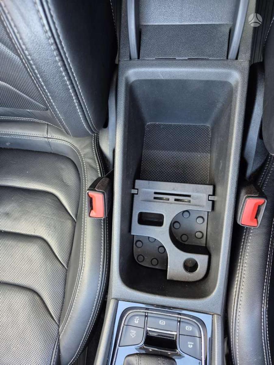 Pelēks Skoda Kodiaq 2018 Viļņa, ar dzinēja tilpumu 2.00 L un nobraukumu 225 tūkst. km par 16700 €, foto 25 vietnē AUTOMOTO.COM.LV