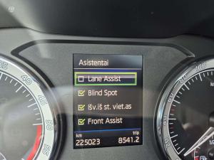 Pelēks Skoda Kodiaq 2018 Viļņa, ar dzinēja tilpumu 2.00 L un nobraukumu 225 tūkst. km par 16700 €, foto 42 vietnē AUTOMOTO.COM.LV