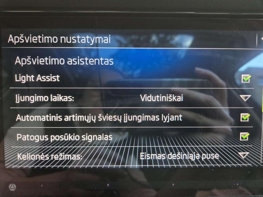 Pelēks Skoda Kodiaq 2018 Viļņa, ar dzinēja tilpumu 2.00 L un nobraukumu 225 tūkst. km par 16700 €, foto 52 vietnē AUTOMOTO.COM.LV