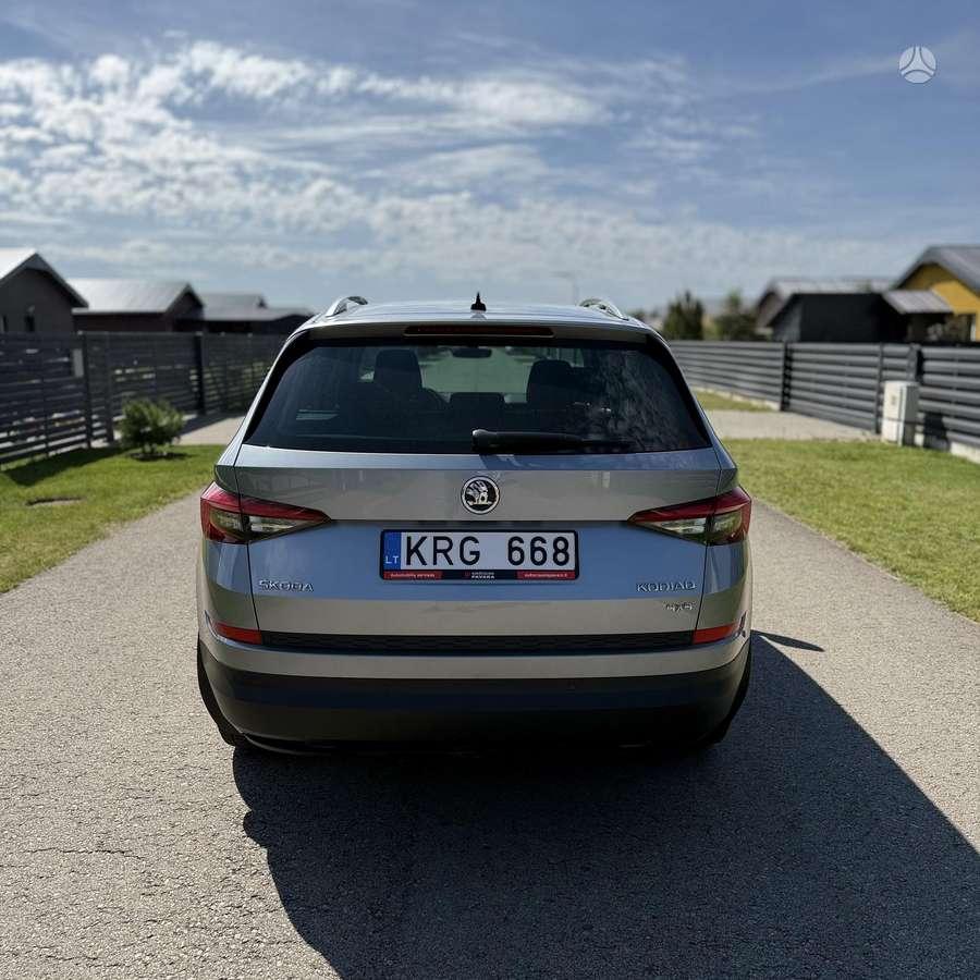 Grey Skoda Kodiaq 2018 in Kaunas, with an engine capacity of 1.97 L and mileage of 272 thousand km for 14500 €, photo 5 on AUTOMOTO.COM.LV