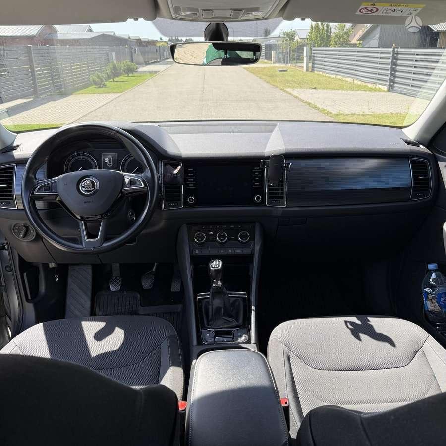 Grey Skoda Kodiaq 2018 in Kaunas, with an engine capacity of 1.97 L and mileage of 272 thousand km for 14500 €, photo 12 on AUTOMOTO.COM.LV