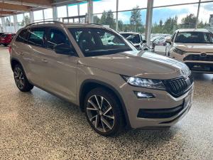 Pelēks Skoda Kodiaq 2018 Kauņa, ar dzinēja tilpumu 1.97 L un nobraukumu 231 tūkst. km par 18999 €, foto 3 vietnē AUTOMOTO.COM.LV