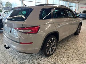 Pelēks Skoda Kodiaq 2018 Kauņa, ar dzinēja tilpumu 1.97 L un nobraukumu 231 tūkst. km par 18999 €, foto 6 vietnē AUTOMOTO.COM.LV