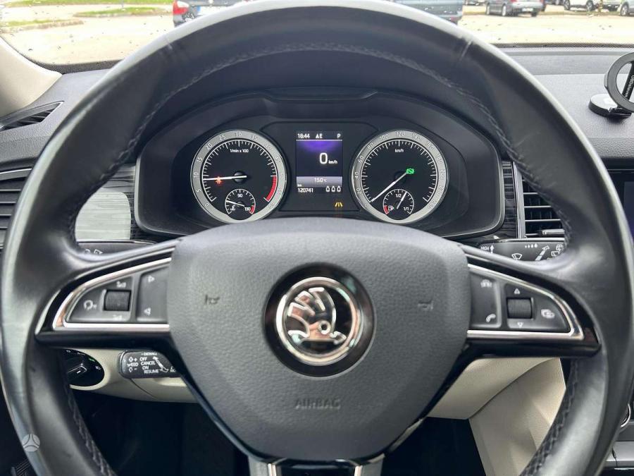 Серый Шкода Kodiaq 2018 в Вильнюс, объемом двигателя 1.97 л и пробегом 121 тыс. км за 19400 €, фото 11 на AUTOMOTO.COM.LV
