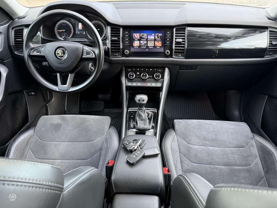 Серый Шкода Kodiaq 2018 в Пренай, объемом двигателя 1.97 л и пробегом 246 тыс. км за 15300 €, фото 31 на AUTOMOTO.COM.LV