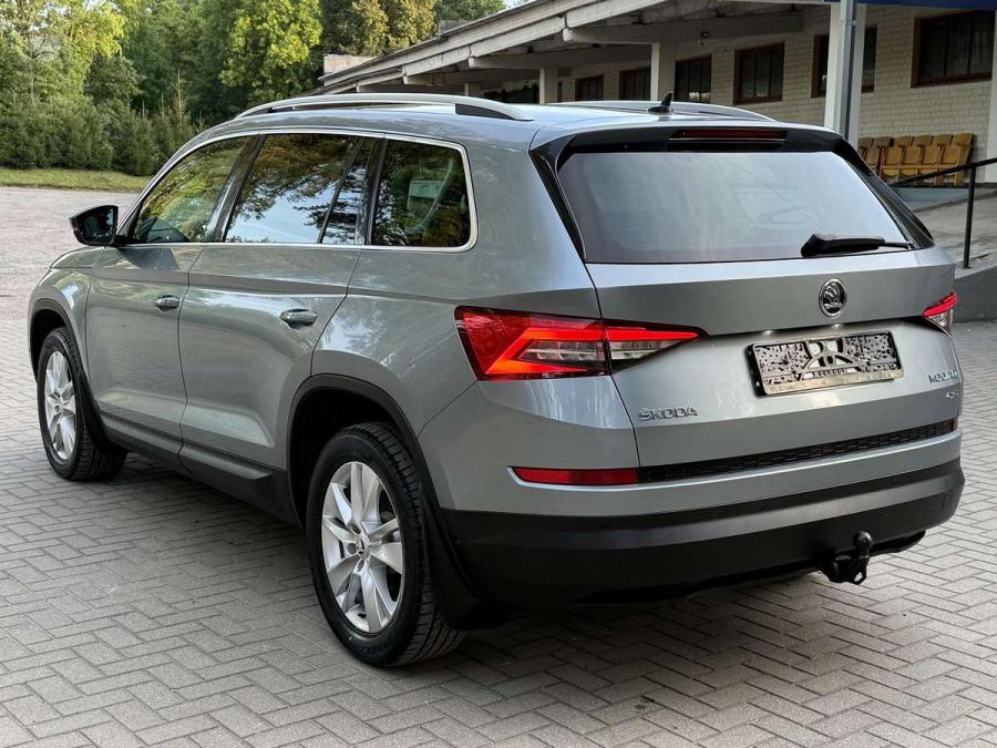 Серый Шкода Kodiaq 2018 в Пренай, объемом двигателя 1.97 л и пробегом 246 тыс. км за 15300 €, фото 19 на AUTOMOTO.COM.LV