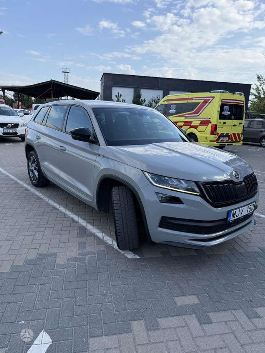 Pelēks Skoda Kodiaq 2018 Kauņa, ar dzinēja tilpumu 1.97 L un nobraukumu 255 tūkst. km par 18900 €, foto 4 vietnē AUTOMOTO.COM.LV