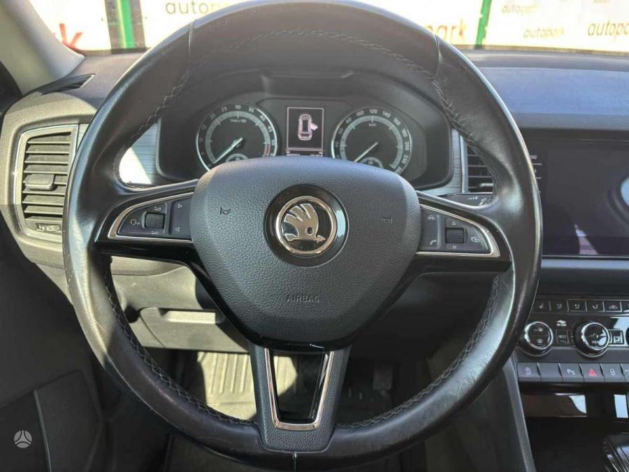 Pelēks Skoda Kodiaq 2018 Klaipėda, ar dzinēja tilpumu 1.97 L un nobraukumu 266 tūkst. km par 13400 €, foto 10 vietnē AUTOMOTO.COM.LV