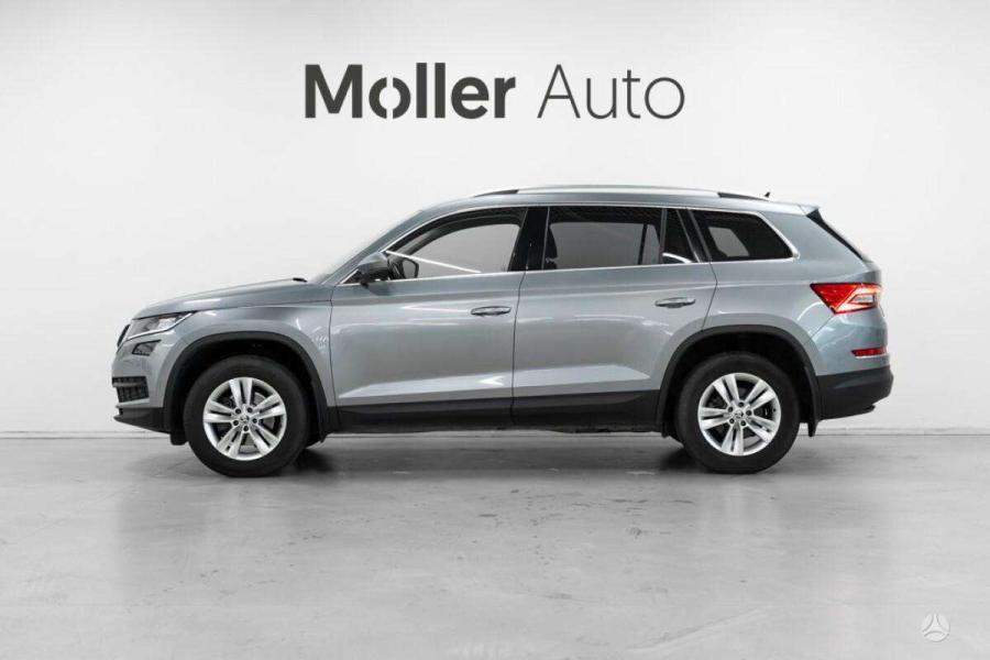 Pelēks Skoda Kodiaq 2018 Viļņa, ar dzinēja tilpumu 2.00 L un nobraukumu 96 tūkst. km par 17900 €, foto 3 vietnē AUTOMOTO.COM.LV
