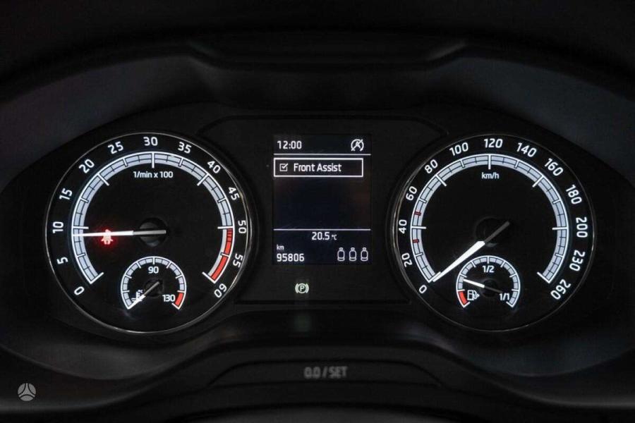 Pelēks Skoda Kodiaq 2018 Viļņa, ar dzinēja tilpumu 2.00 L un nobraukumu 96 tūkst. km par 17900 €, foto 11 vietnē AUTOMOTO.COM.LV