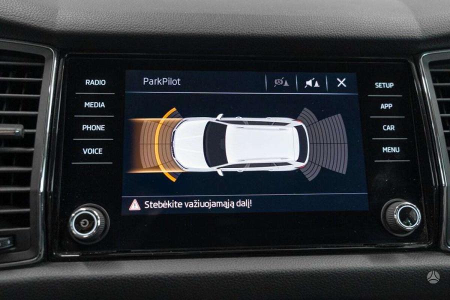 Pelēks Skoda Kodiaq 2018 Viļņa, ar dzinēja tilpumu 2.00 L un nobraukumu 96 tūkst. km par 17900 €, foto 12 vietnē AUTOMOTO.COM.LV