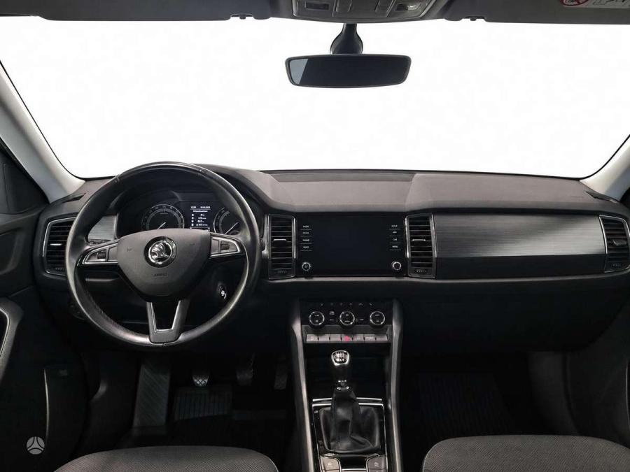 Pelēks Skoda Kodiaq 2018 Kauņa, ar dzinēja tilpumu 1.97 L un nobraukumu 274 tūkst. km par 13500 €, foto 8 vietnē AUTOMOTO.COM.LV