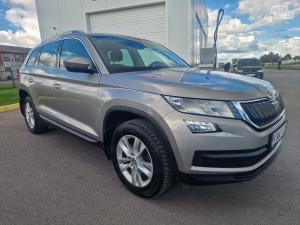 Pelēks Skoda Kodiaq 2018 Kretinga, ar dzinēja tilpumu 2.00 L un nobraukumu 186 tūkst. km par 15700 €, foto 4 vietnē AUTOMOTO.COM.LV