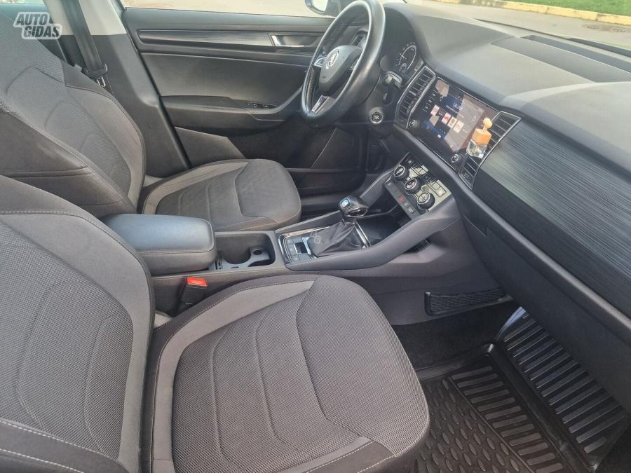 Pelēks Skoda Kodiaq 2018 Kretinga, ar dzinēja tilpumu 2.00 L un nobraukumu 186 tūkst. km par 15700 €, foto 14 vietnē AUTOMOTO.COM.LV