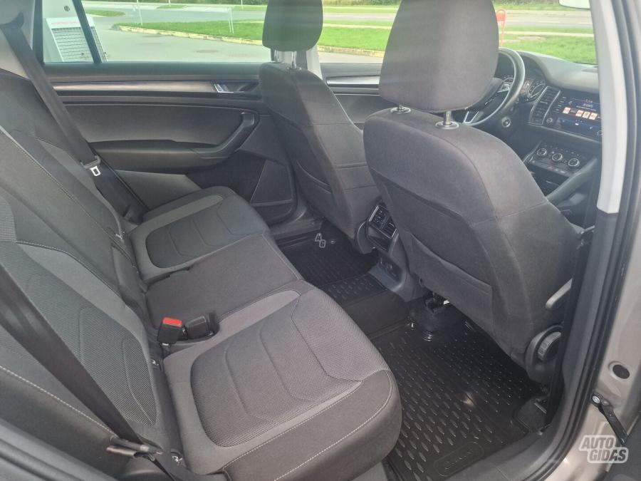 Pelēks Skoda Kodiaq 2018 Kretinga, ar dzinēja tilpumu 2.00 L un nobraukumu 186 tūkst. km par 15700 €, foto 15 vietnē AUTOMOTO.COM.LV