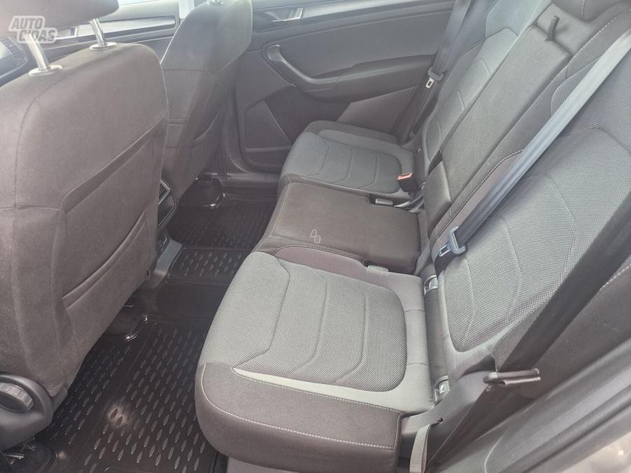 Pelēks Skoda Kodiaq 2018 Kretinga, ar dzinēja tilpumu 2.00 L un nobraukumu 186 tūkst. km par 15700 €, foto 17 vietnē AUTOMOTO.COM.LV