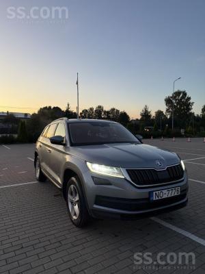 Grey Skoda Kodiaq 2018 in Riga, with an engine capacity of 2.00 L and mileage of 163 thousand km for 19900 €, photo  on AUTOMOTO.COM.LV