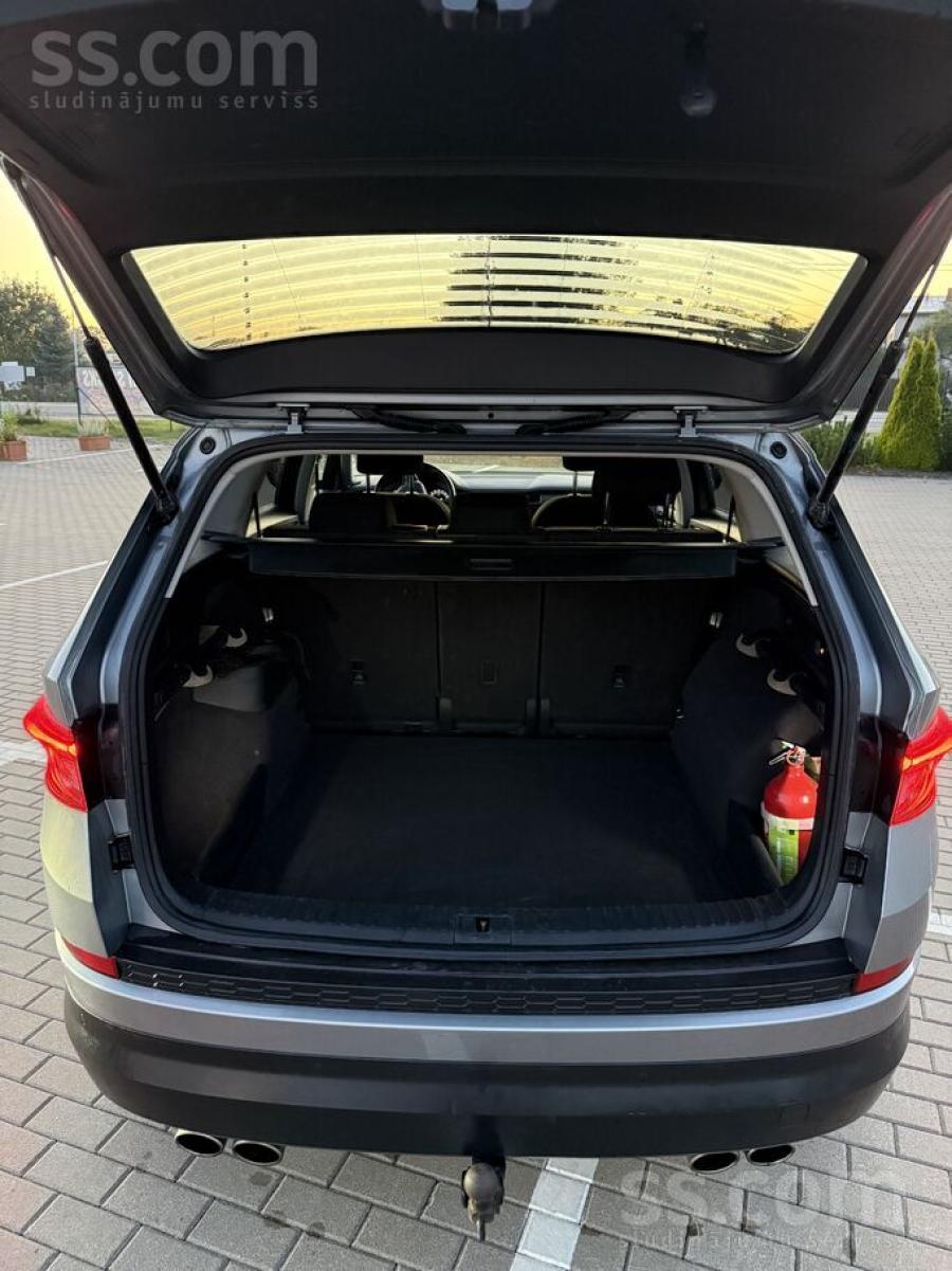 Pelēks Skoda Kodiaq 2018 Rīga, ar dzinēja tilpumu 2.00 L un nobraukumu 163 tūkst. km par 19900 €, foto 5 vietnē AUTOMOTO.COM.LV