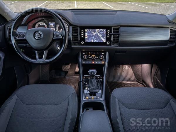 Skoda Kodiaq 2018 in Riga on AUTOMOTO.COM.LV Grey Skoda Kodiaq 2018 in Riga, with an engine capacity of 2.00 L and mileage of 163 thousand km for 19900 €, photo 6 on AUTOMOTO.COM.LV