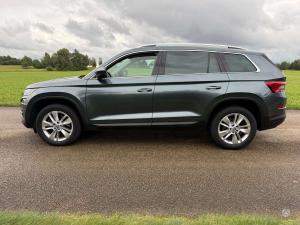 Grey Skoda Kodiaq 2018 in Prienai, with an engine capacity of 1.97 L and mileage of 274 thousand km for 16100 €, photo 7 on AUTOMOTO.COM.LV
