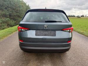 Grey Skoda Kodiaq 2018 in Prienai, with an engine capacity of 1.97 L and mileage of 274 thousand km for 16100 €, photo 9 on AUTOMOTO.COM.LV