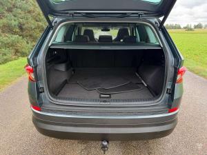 Grey Skoda Kodiaq 2018 in Prienai, with an engine capacity of 1.97 L and mileage of 274 thousand km for 16100 €, photo 10 on AUTOMOTO.COM.LV