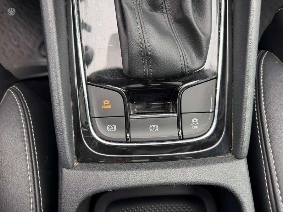 Grey Skoda Kodiaq 2018 in Prienai, with an engine capacity of 1.97 L and mileage of 274 thousand km for 16100 €, photo 31 on AUTOMOTO.COM.LV