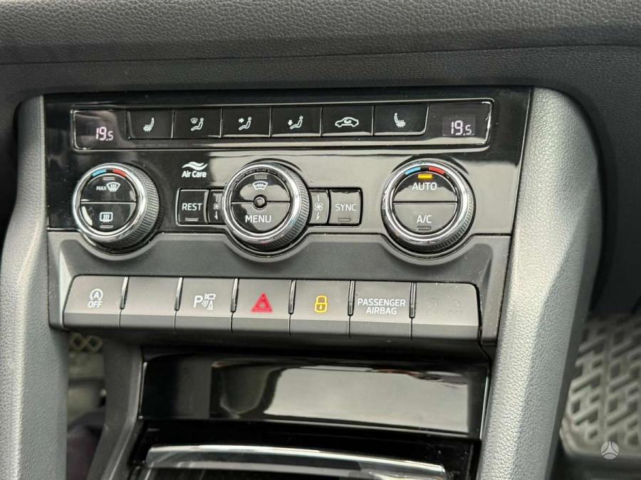 Grey Skoda Kodiaq 2018 in Prienai, with an engine capacity of 1.97 L and mileage of 274 thousand km for 16100 €, photo 35 on AUTOMOTO.COM.LV
