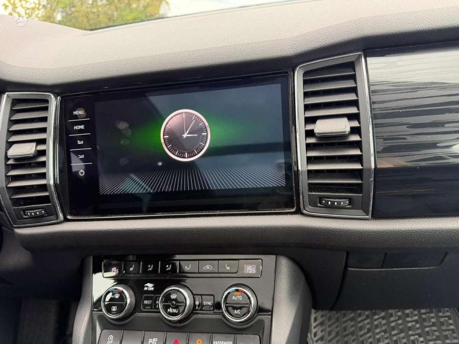 Grey Skoda Kodiaq 2018 in Prienai, with an engine capacity of 1.97 L and mileage of 274 thousand km for 16100 €, photo 37 on AUTOMOTO.COM.LV