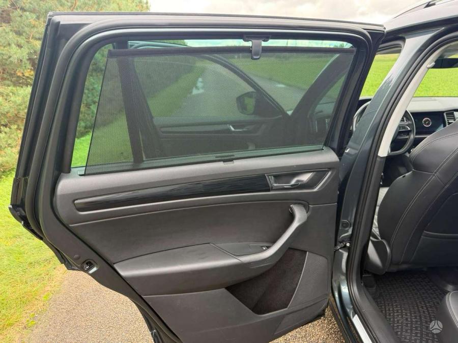 Grey Skoda Kodiaq 2018 in Prienai, with an engine capacity of 1.97 L and mileage of 274 thousand km for 16100 €, photo 42 on AUTOMOTO.COM.LV