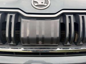 Grey Skoda Kodiaq 2018 in Prienai, with an engine capacity of 1.97 L and mileage of 274 thousand km for 16100 €, photo 43 on AUTOMOTO.COM.LV