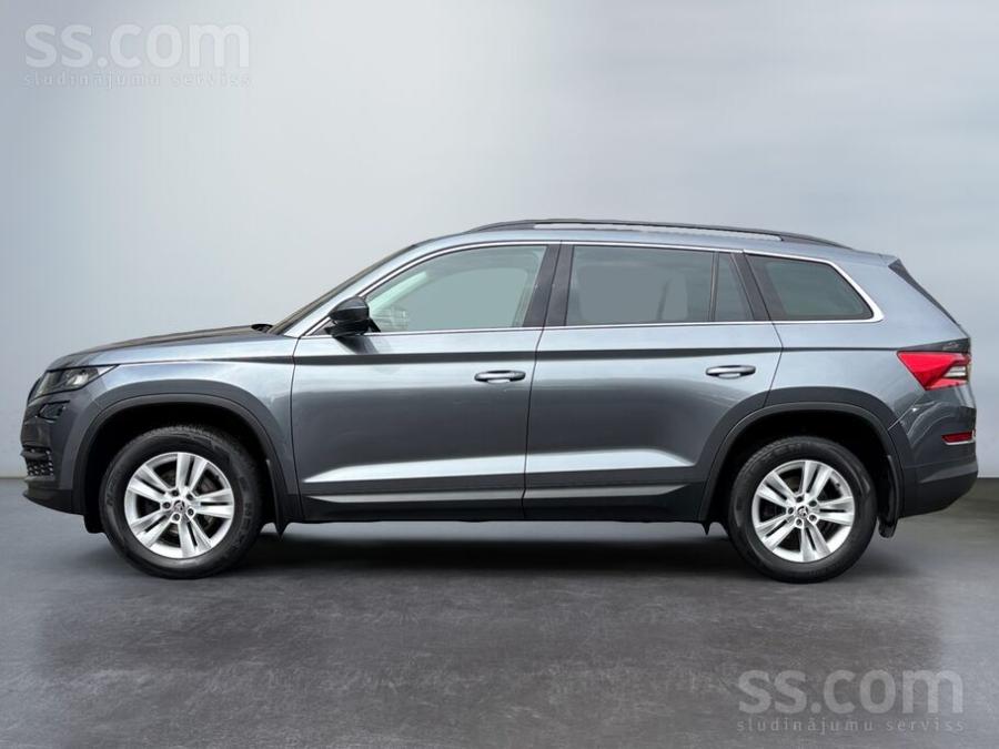 Grey Skoda Kodiaq 2019 in Riga, with an engine capacity of 1.50 L and mileage of 89 thousand km for 20290 €, photo 2 on AUTOMOTO.COM.LV