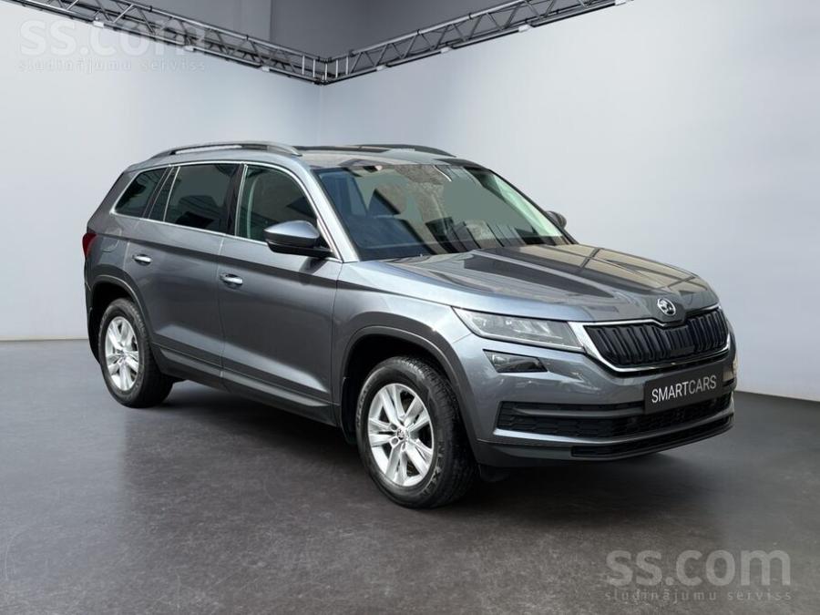 Grey Skoda Kodiaq 2019 in Riga, with an engine capacity of 1.50 L and mileage of 89 thousand km for 20290 €, photo 7 on AUTOMOTO.COM.LV