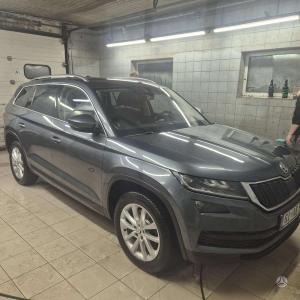 Grey Skoda Kodiaq 2019 in Kaunas, with an engine capacity of 1.97 L and mileage of 260 thousand km for 19650 €, photo  on AUTOMOTO.COM.LV