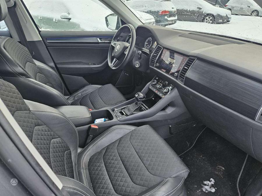 Pelēks Skoda Kodiaq 2019 Kauņa, ar dzinēja tilpumu 1.50 L un nobraukumu 150 tūkst. km par 13850 €, foto 8 vietnē AUTOMOTO.COM.LV