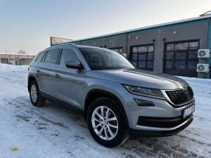 Grey Skoda Kodiaq 2019 in Kaunas, with an engine capacity of 1.97 L and mileage of 141 thousand km for 21000 €, photo 3 on AUTOMOTO.COM.LV