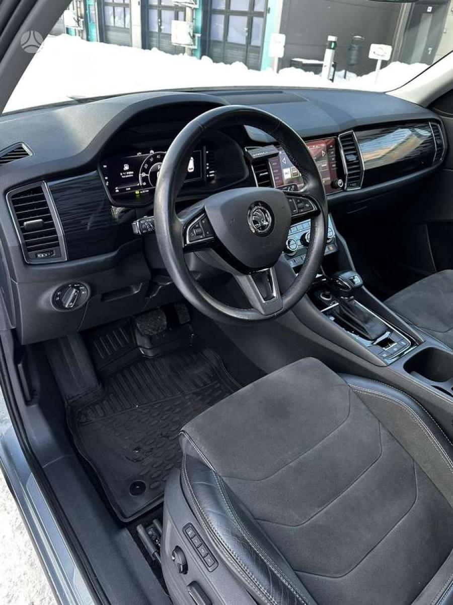 Grey Skoda Kodiaq 2019 in Kaunas, with an engine capacity of 1.97 L and mileage of 141 thousand km for 21000 €, photo 6 on AUTOMOTO.COM.LV