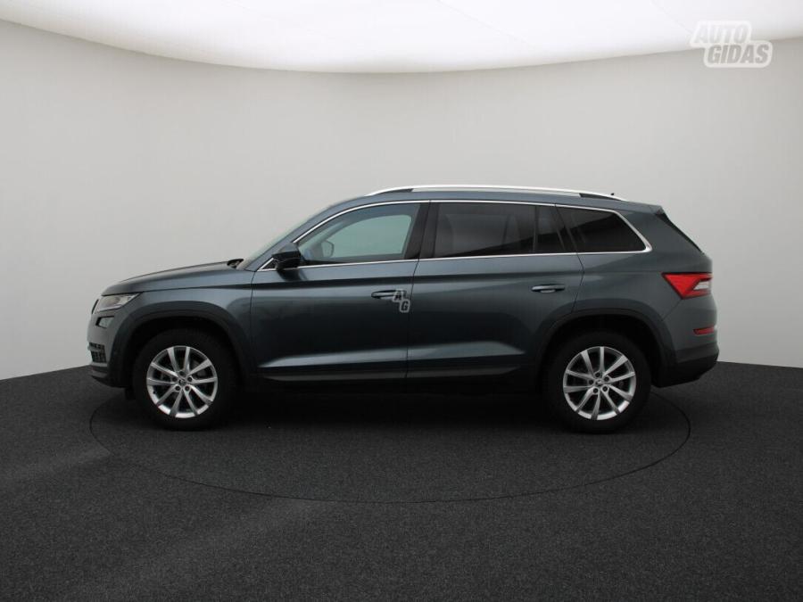 Pelēks Skoda Kodiaq 2019 Viļņa, ar dzinēja tilpumu 1.50 L un nobraukumu 185 tūkst. km par 19499 €, foto 6 vietnē AUTOMOTO.COM.LV