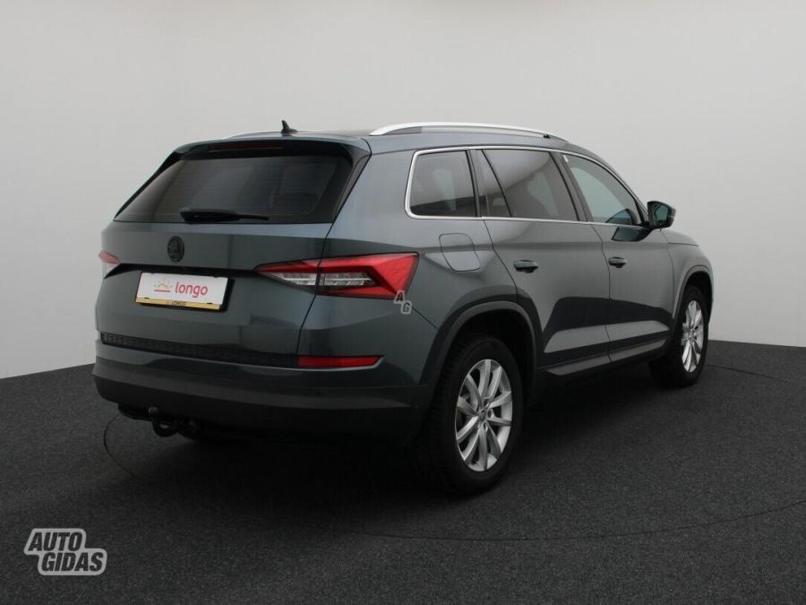 Pelēks Skoda Kodiaq 2019 Viļņa, ar dzinēja tilpumu 1.50 L un nobraukumu 185 tūkst. km par 19499 €, foto 8 vietnē AUTOMOTO.COM.LV