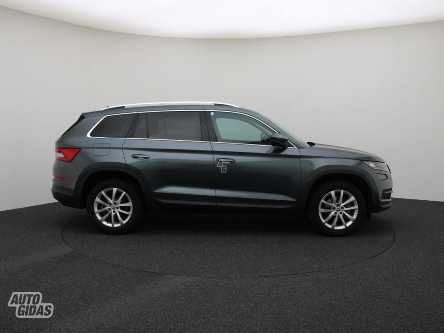 Pelēks Skoda Kodiaq 2019 Viļņa, ar dzinēja tilpumu 1.50 L un nobraukumu 185 tūkst. km par 19499 €, foto 9 vietnē AUTOMOTO.COM.LV